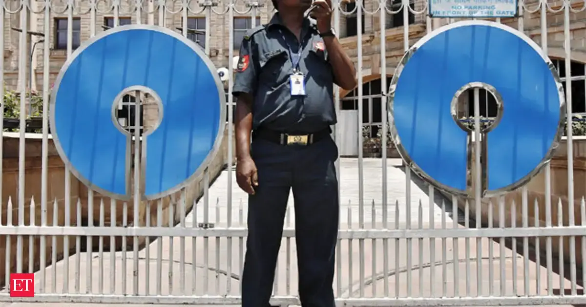 Now avoid long queues at SBI branches with its 'NO Queue' mobile app ...