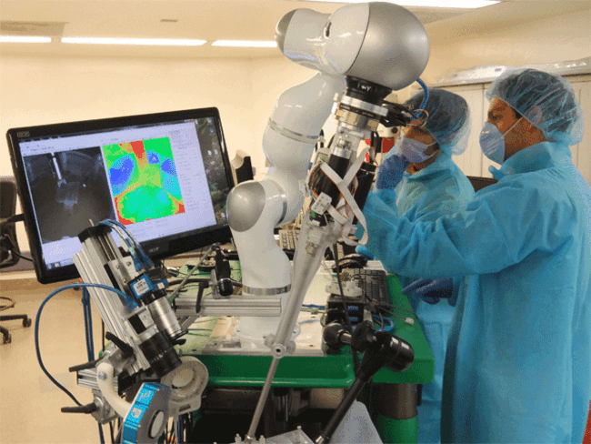 New robotic arm can perform soft tissue surgery - The Economic Times