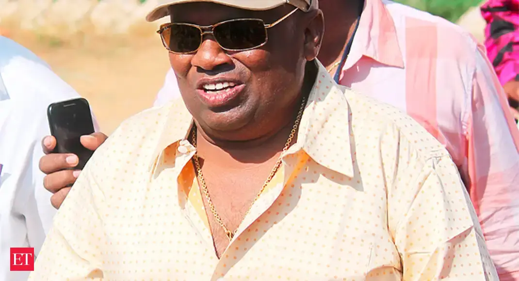 I'm perfectly fine, says actor Senthil after death rumours - senthil | The Economic Times