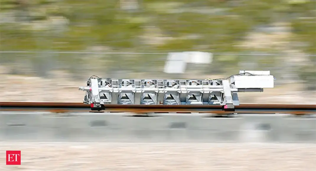Hyperloop One: The rocket pod that can carry people, cargo at 700 mph ...