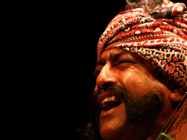 For songs of Kabir come to Bengaluru today - The Economic Times