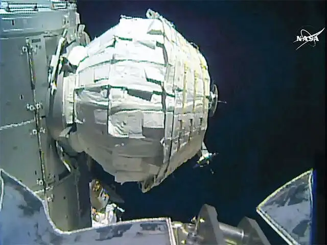 Expandable habitats for astronauts - NASA successfully inflates spare ...