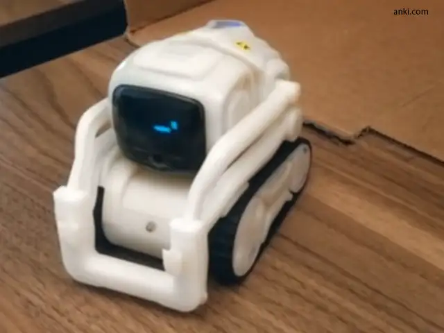 Bundle of emotions - Meet 'Cozmo', the robot who knows you and even ...