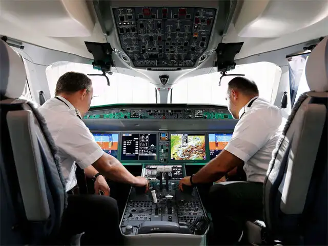 Aerial view from the plane - Choicest pics: SWISS Bombardier CS100 gets ...