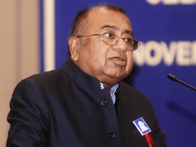 KK Modi's grand birthday bash: Son Lalit plays host, brothers skip ...