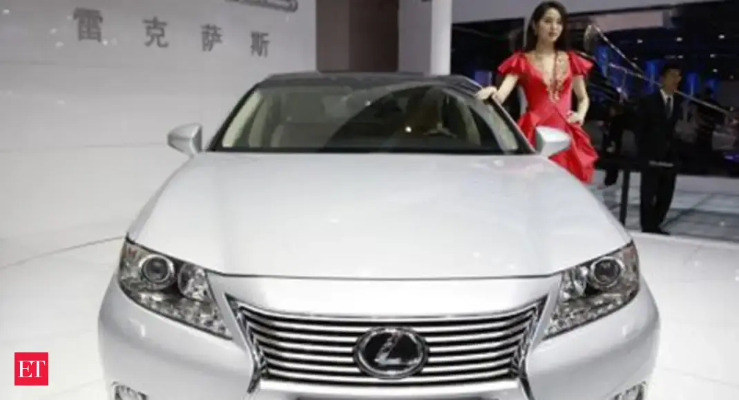 After 5 years, Lexus all set for a date on Indian roads - The Economic ...