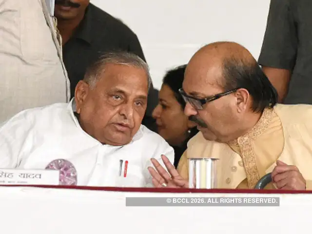When Amar Singh got expelled from SP - Know why Mulayam backs Amar ...