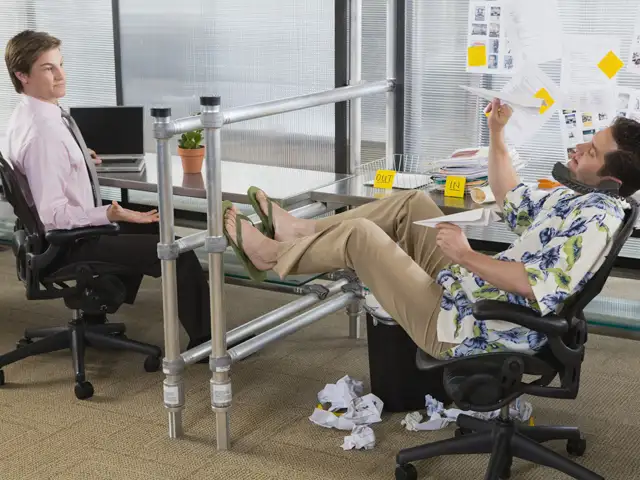 Free rider - 5 kind of co-workers you should be wary at office | The ...