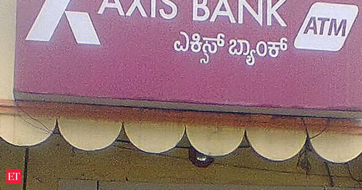 Banks open on saturday and sunday: Banks extend working hours, waive ...