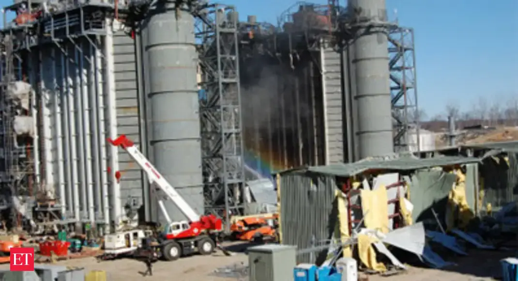 Massive explosion at Connecticut power plant - | The Economic Times