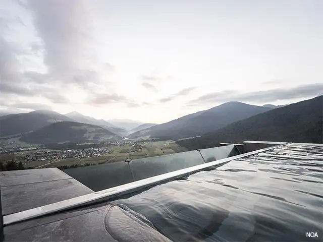 See-through bottom - This could be the world's scariest swimming pool ...