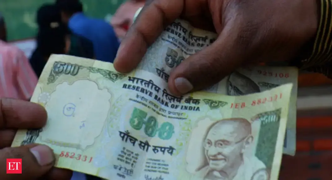 Rs 500 notes: Old Rs 500 notes valid till December 2 for fuel, air ...