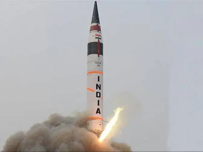 India successfully test-fires Agni IV missile - The Economic Times