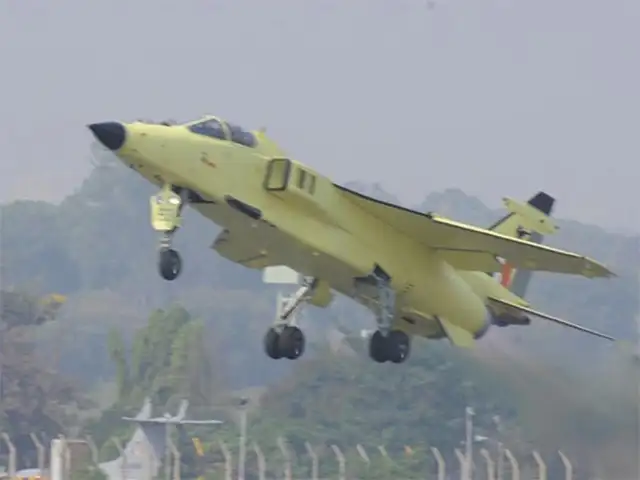 Upgraded Jaguar - See first: HAL's trainer planes to debut at Aero ...