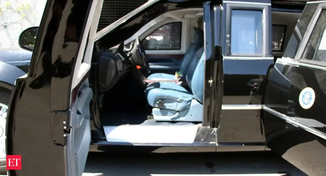 What's inside - Meet the 'Beast': Donald Trump's new bomb-proof car ...