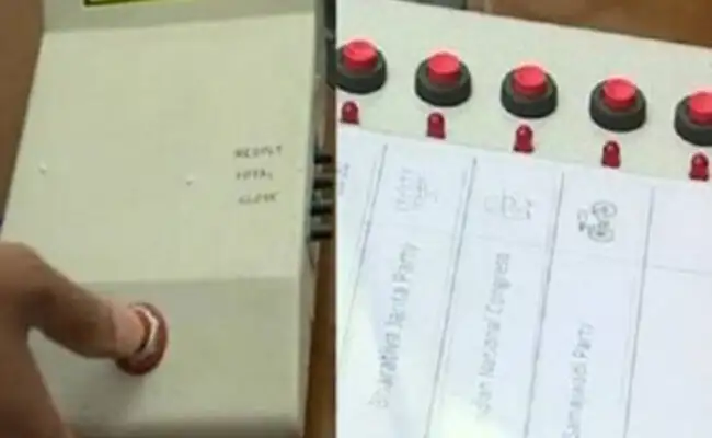 Saurabh Bhardwaj: How to hack an EVM in five steps explained by AAP's ...