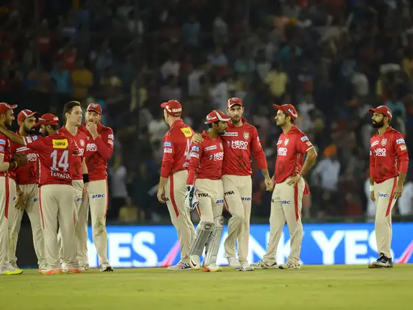 MI vs KXIP Live Score | IPL 2017 Highlights: Kings XI Punjab pip Mumbai Indians by 7 runs to ...