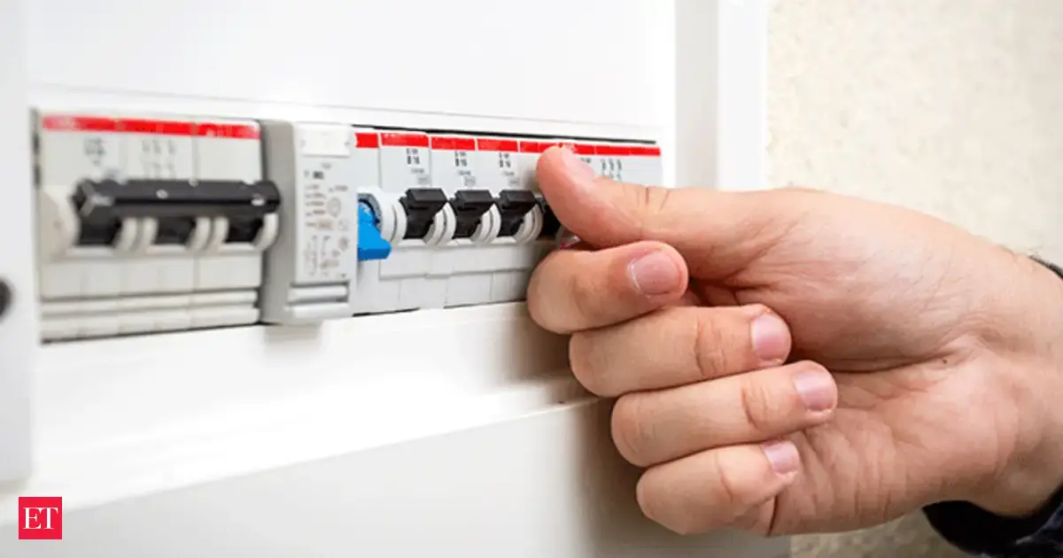 5 ways to cut your electricity bill this summer - The Economic Times