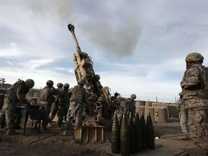 Bit of history - Indian Army welcomes ultra light artillery gun ...