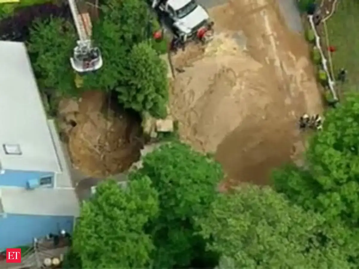 Man trapped in Long Island cesspool accident - The Economic Times Video ...