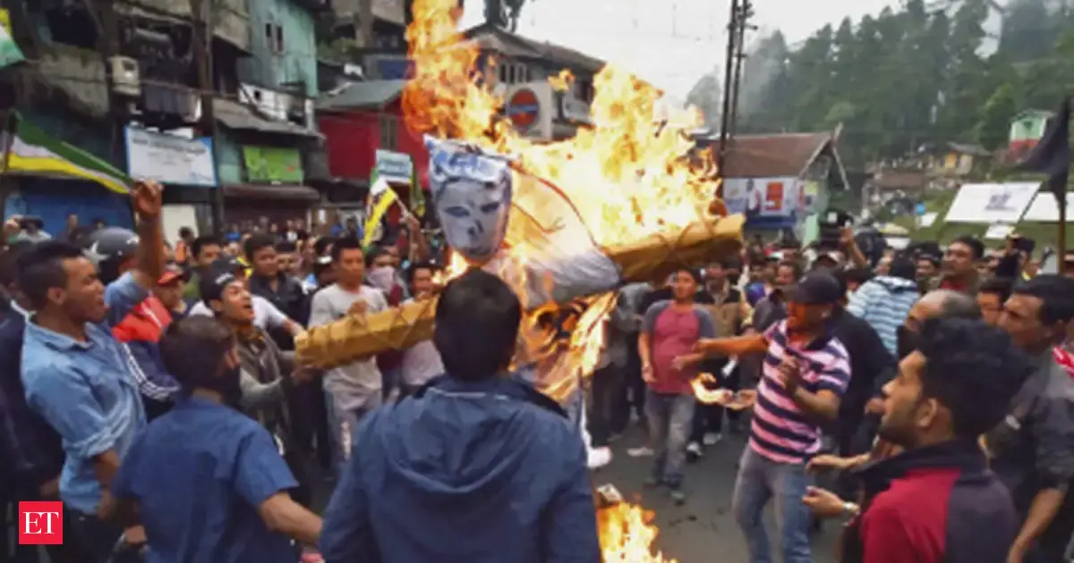 Darjeeling: Darjeeling protest likely to continue as all-party meet may ...