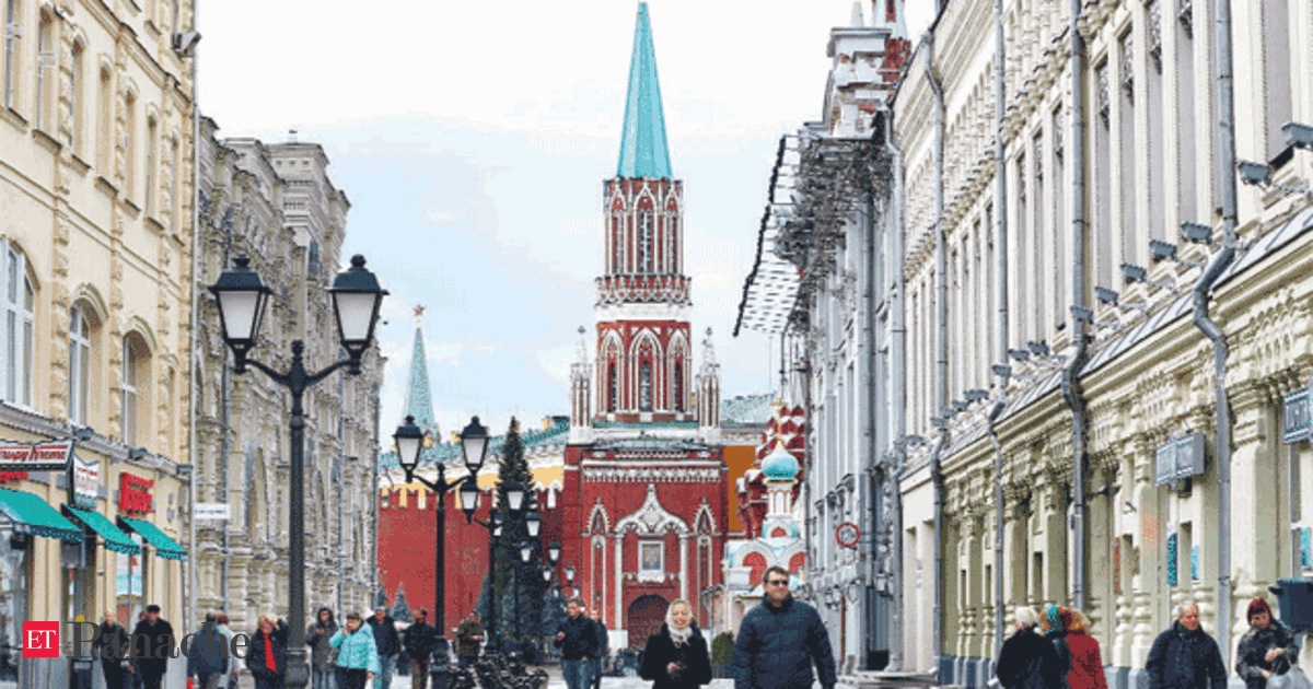 Shop in Moscow for all things high-street and arty souvenirs - The ...