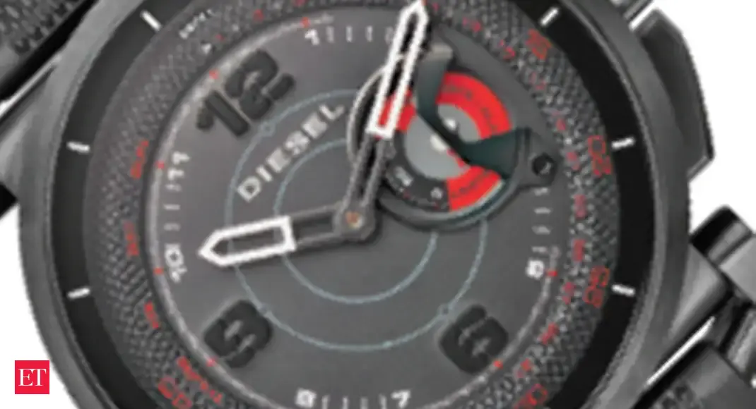 smart watch: Hybrid smart watches provide an alternative to other smart ...