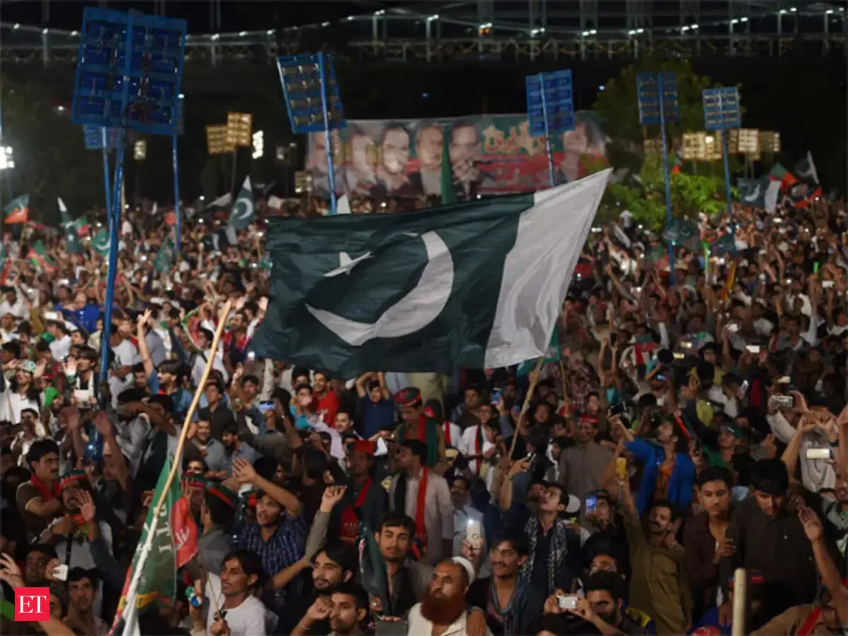 Muslims who left Pakistan for India - Pakistan celebrates its 70th ...