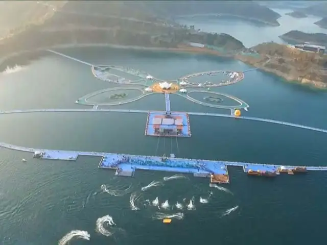 A pool within a river - This stunner floating walkway in China is the ...