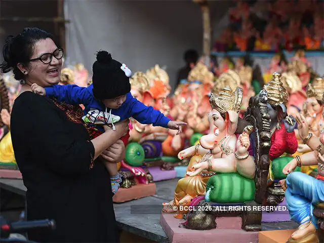 Selfie with Ganesh - How India is celebrating Ganesh Chaturthi | The ...