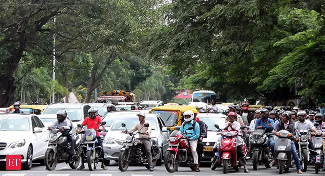 Lane-split with caution - Government brings out new rules to ensure ...