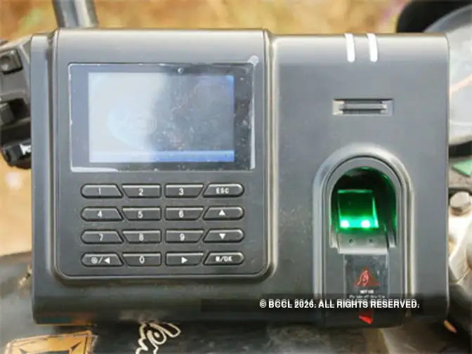 biometric attendance system: Aadhaar-based biometric attendance system ...