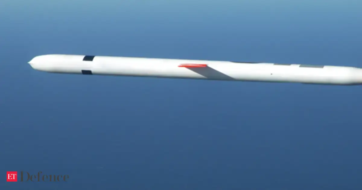 India test fires subsonic cruise missile 'Nirbhay' - The Economic Times