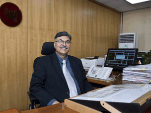 Sunil Mehta: Lenders will give preference to highest bidder, even if it ...