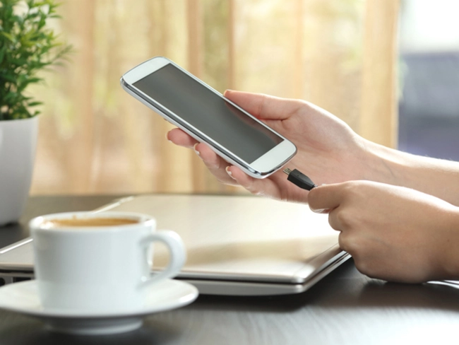 Can you overcharge a phone battery? Get answers to all your tech ...