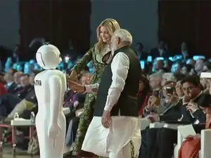 invento robotics: Invento Robotics: Meet the humanoid 'Mitra' which ...