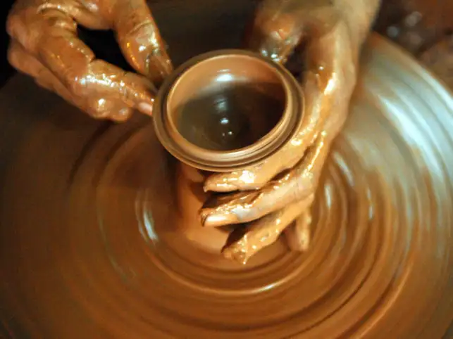 Traditional forms of cooking in earthen cookware makes a comeback - The ...