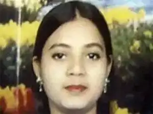 Ishrat Jahan encounter: IB officials challenge summons by court in ...