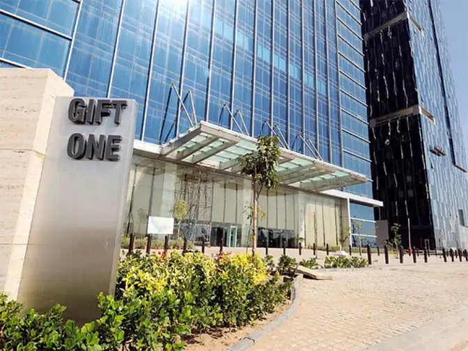 Gujarat Gift City: Gujarat: Six Indian and four foreign banks to set ...