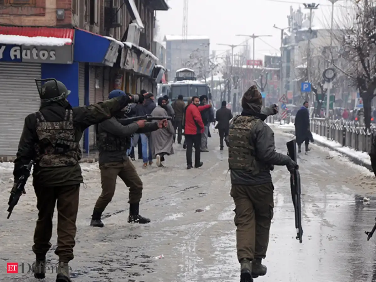 Srinagar: Srinagar attack: 32-hour operation ends, both LeT terrorists ...