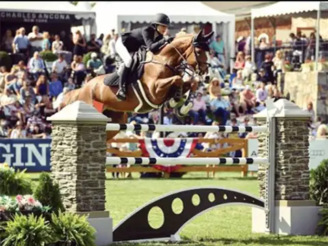 Bill Gates Daughter Horseback Riding