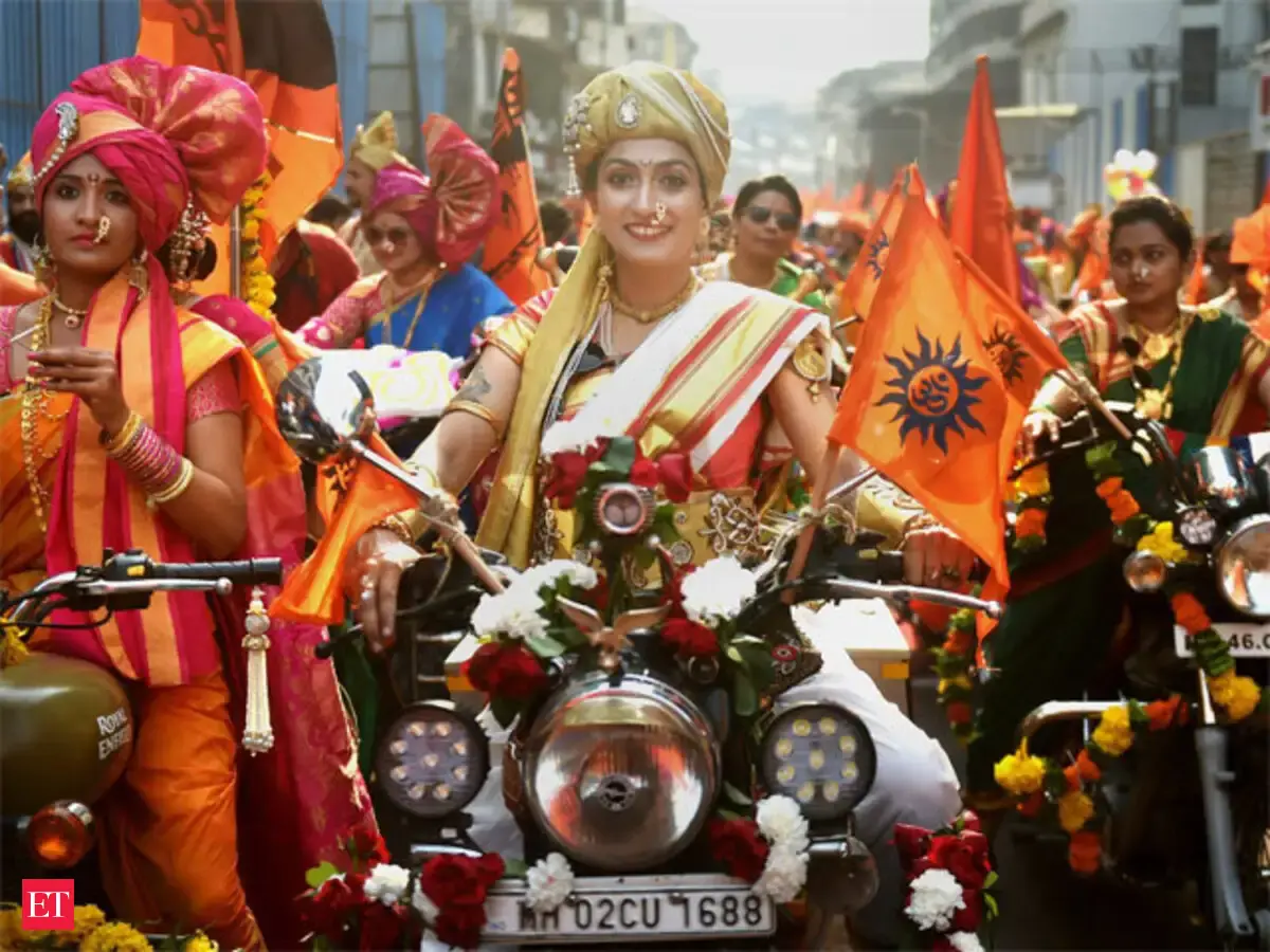 Marathi pride - Maharashtrans flaunt traditional swag on Gudi Padwa ...