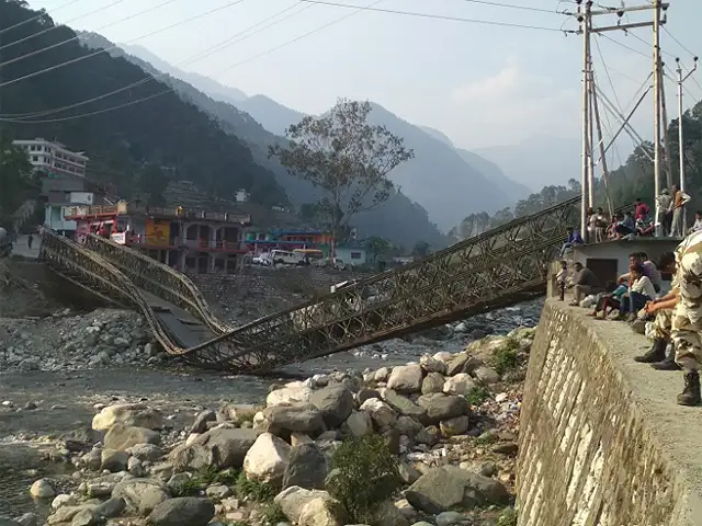 Lone bridge to Gangotri collapses again - 60-metre-long bailey bridge ...