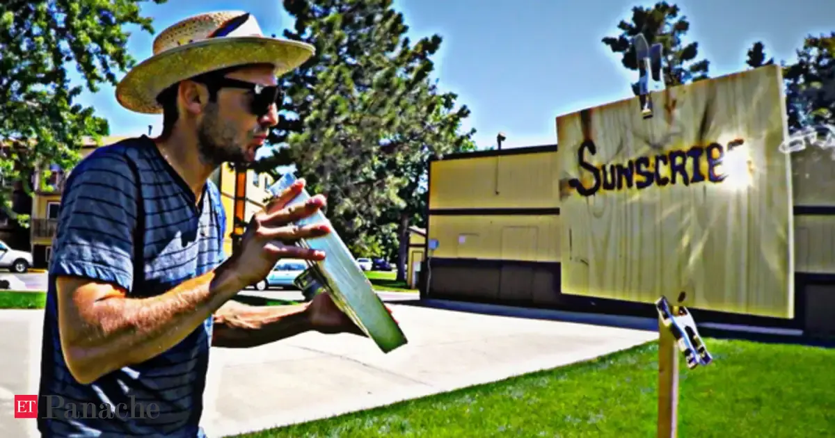 Meet Michael Papadakis, an artist who uses sun and magnifying glass to ...