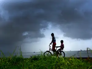monsoon: 97% normal monsoon expected for 2018, says IMD - The Economic ...