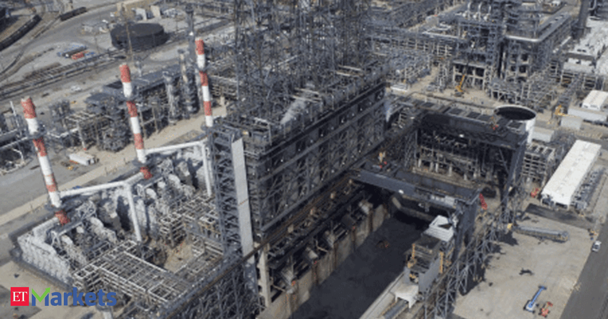 MCX crude: MCX crude might test Rs 5,000 a barrel soon - The Economic Times