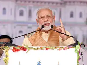 Modi in Nepal: PM Narendra Modi offers prayer at iconic Muktinath ...