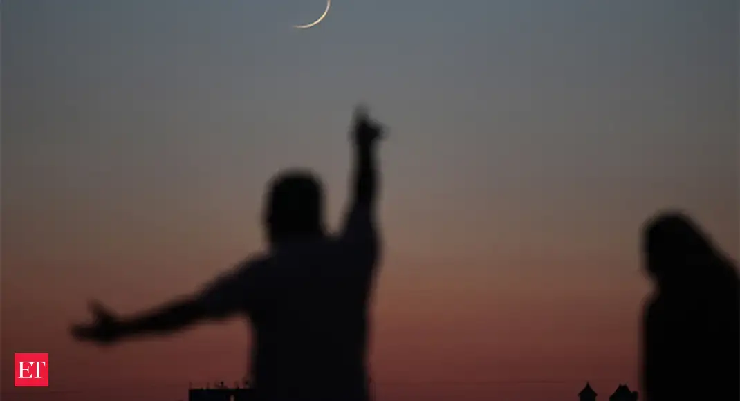 How do Muslims break their fast? - A look at the Muslim fasting month ...