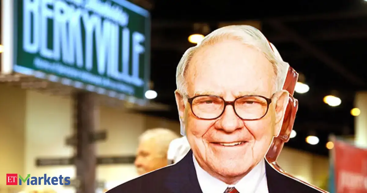 Warren Buffett: Warren Buffett lunch auction draws $3.3 million winning ...