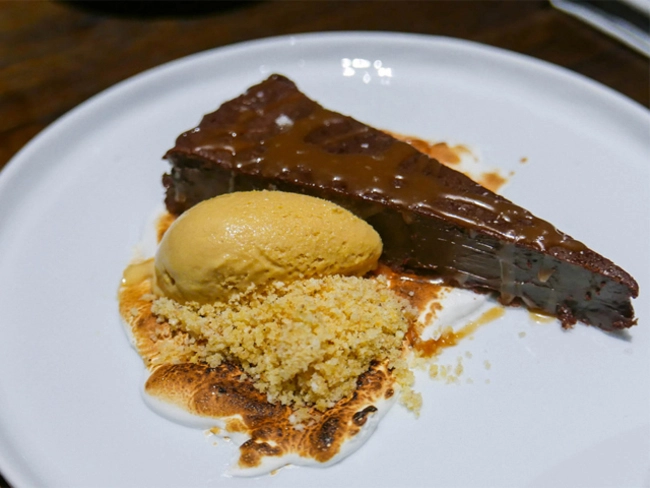alcohol: Hello, boozy-desserts! Alcohol-infused treats give the right ...